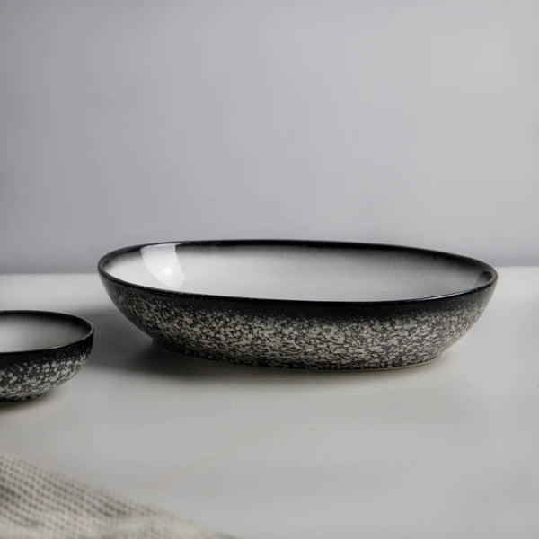 Maxwell & Williams Caviar Granite Oval Bowl 25x17cm – Gdaoust.com